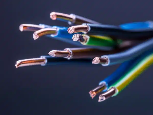 Codice CER Cavi Elettrici (17 04 01) e Smaltimento